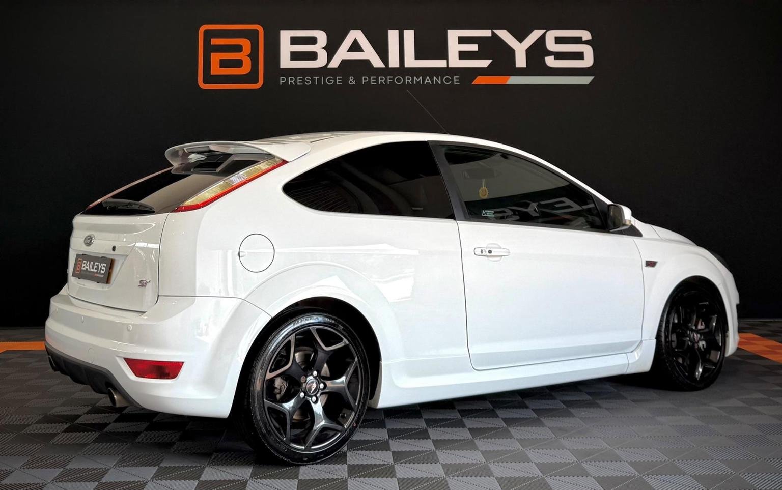 Used FORD FOCUS in Peterborough, Cambridgeshire | Baileys Prestige ...