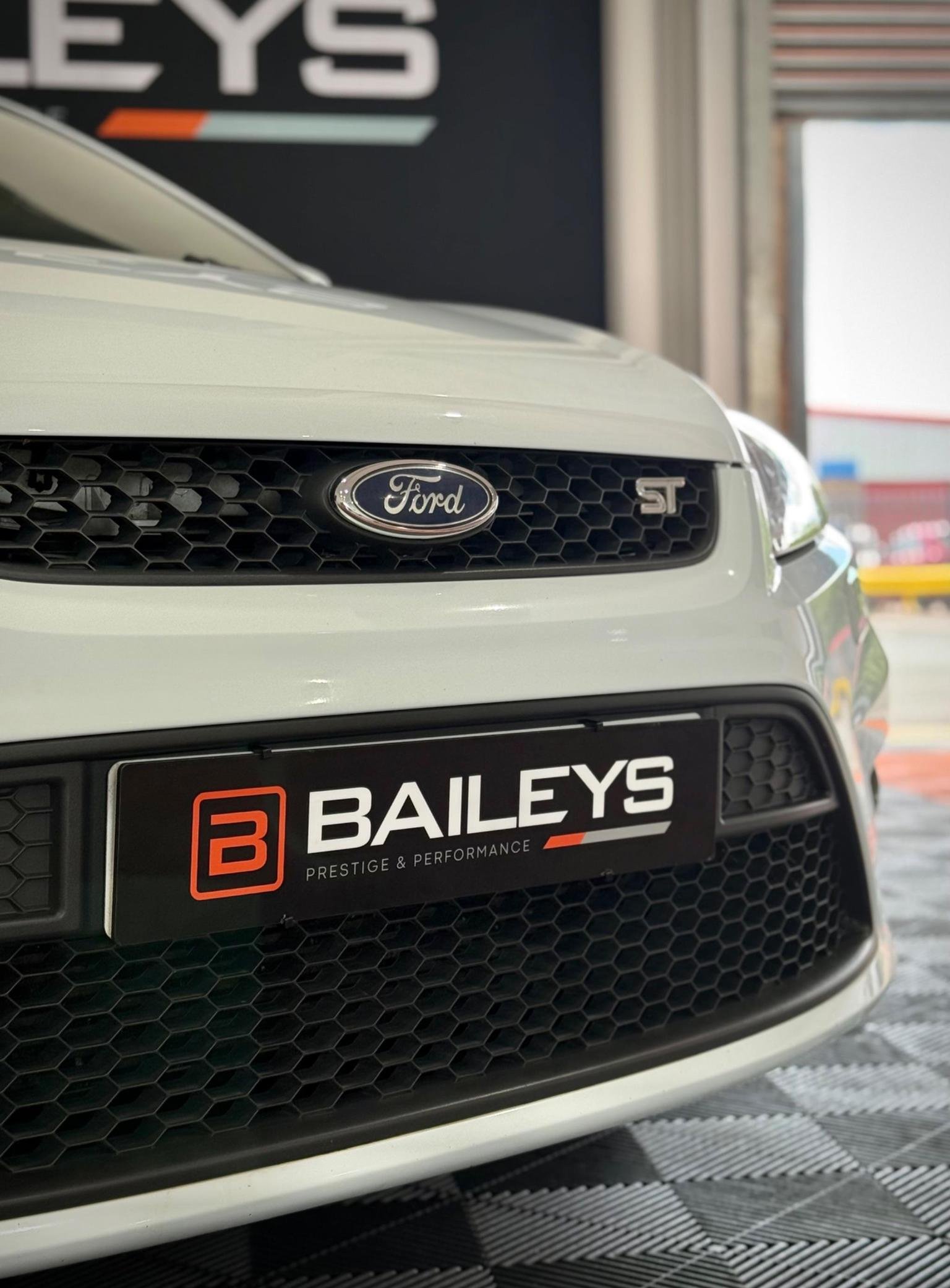 Used FORD FOCUS in Peterborough, Cambridgeshire | Baileys Prestige ...